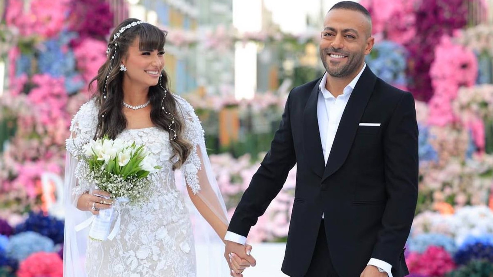 Tamer Ashour receives a special congratulations from his wife Nancy ...