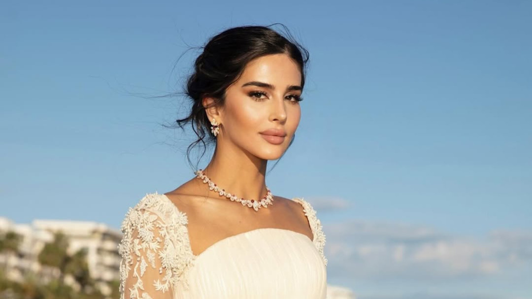 Rahaf Al-Harbi steals the spotlight with her bridal look at the closing ...